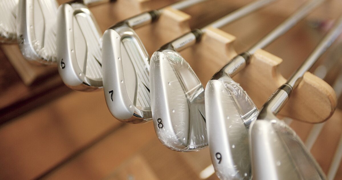 【ゴルフクラブの選び方】クラブごとの飛距離を知ろう！14本あるクラブセッティングのコツを伝授 | LMC GOLFLABO公式マガジン